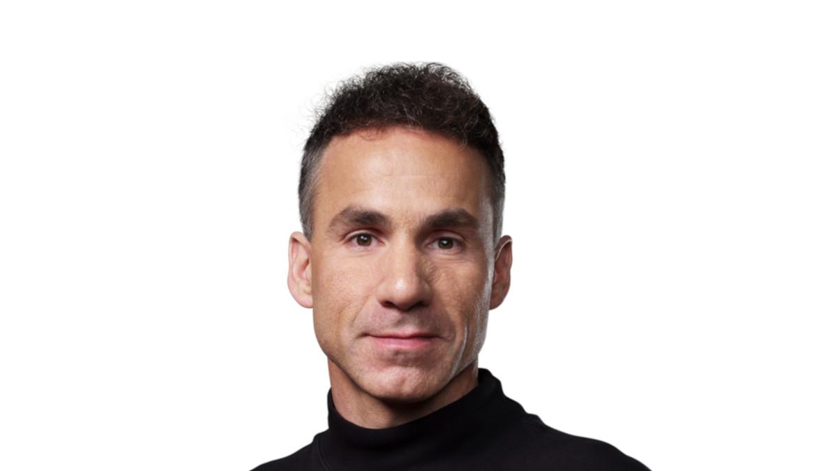 Dan Riccio "Hampir Bersara" - ifon.my